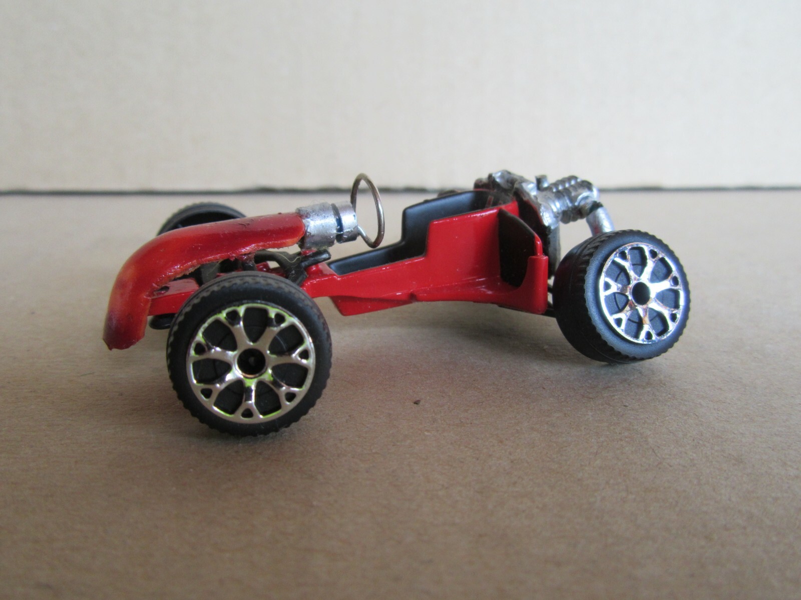 877M Artisanal Plastic Kart Karting L 6.4 cm | eBay UK