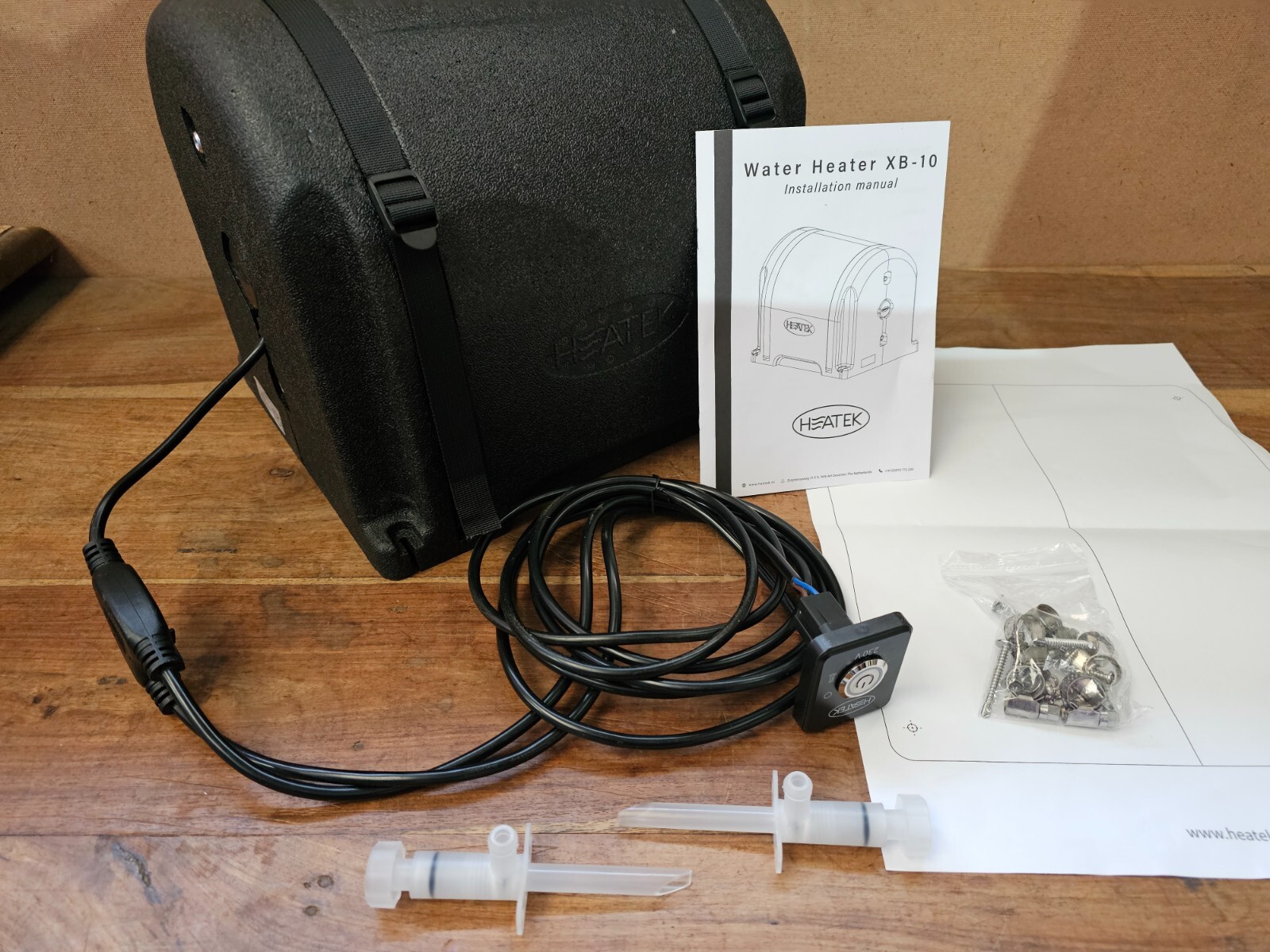 Electric Water 6 Litre Boiler Heater 240V Sanymo Heatek XB-6 Boat ...