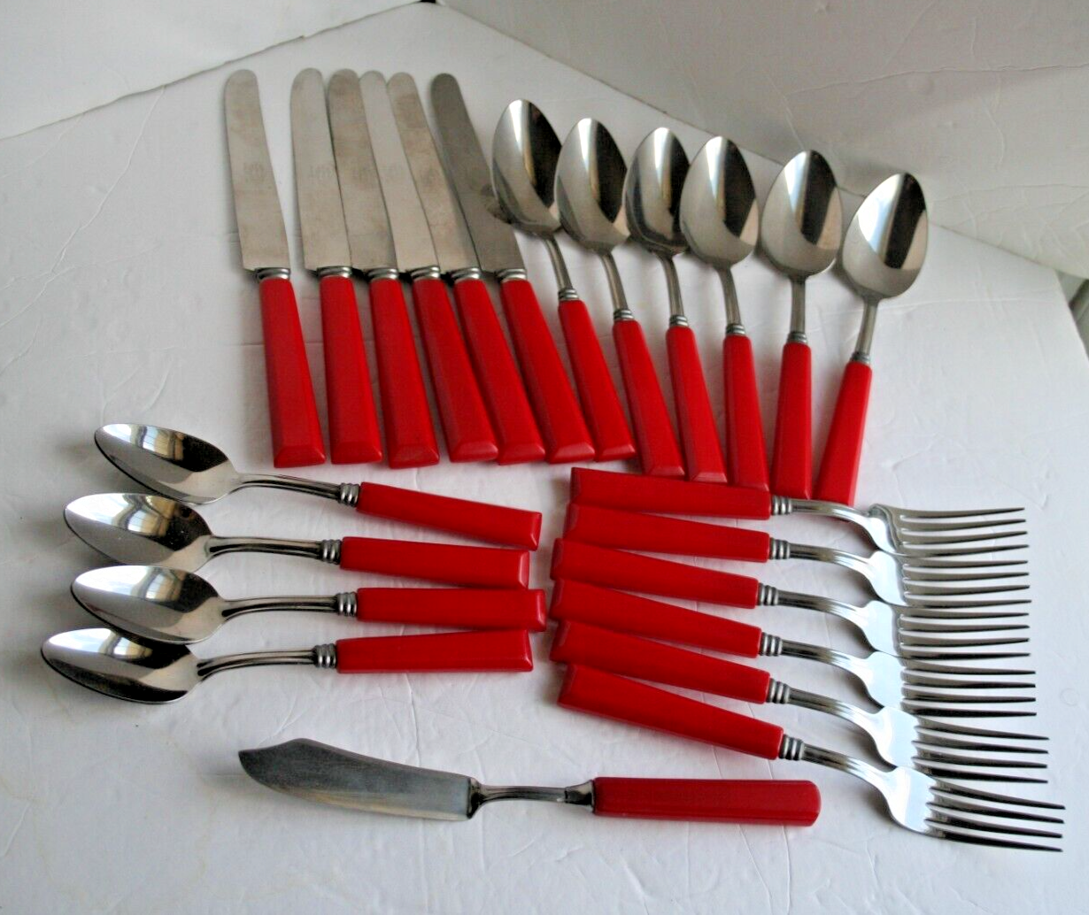 Vintage Royal Brand Sharp Cutter Red Bakelite Handle Silverware 23 ...
