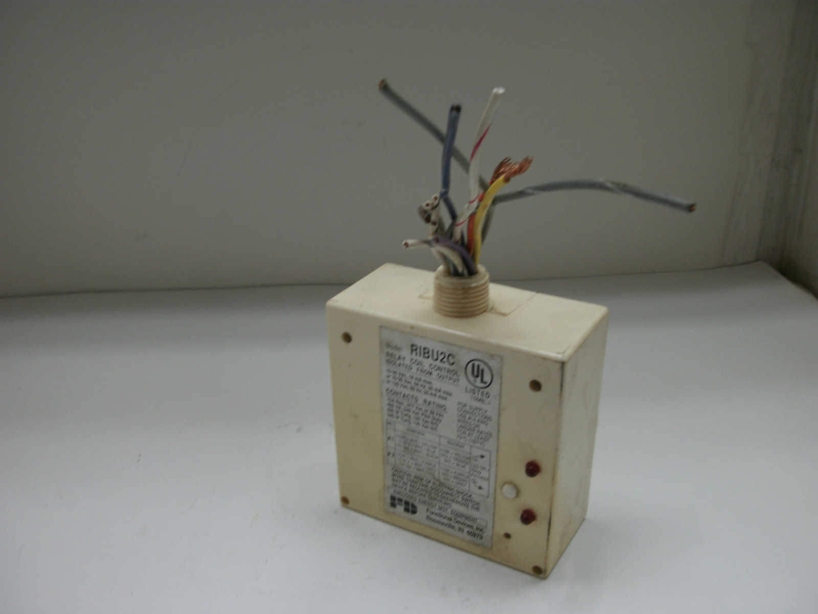 FUNCTIONAL RIBU2C RELAY COIL CONTROL ISOLATED FROM OUTPUT 10-30 VDC 18 ...