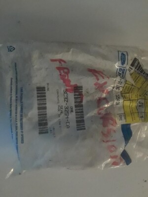 1999-2005 FORD FRONT AXLE SHAFT SEAL,4X4 Excursion F250 Superduty 3C3Z ...