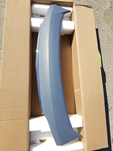 2017–2019 Maserati Levante Lower Trunk Spoiler, OEM Part 670119719 New ...