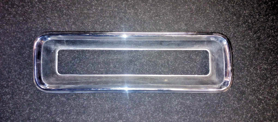 OEM GM 1967-68 Camaro Tail Light Bezels 5959299 5959300 Pair LH RH VERY ...