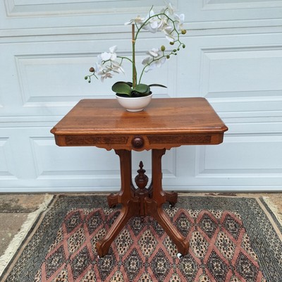 1800-1899 - Victorian Parlor Table