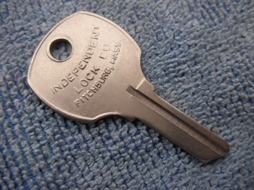 Key Blank-ilco N1069E-National-Rockford-AKA-Taylor S174L-Cole RO15-NCL ...