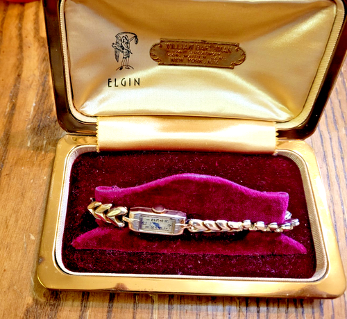 VINTAGE LADIES ELGIN DELUXE WRIST WATCH ORIGINAL BOX | eBay