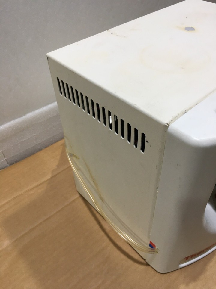 Thermo Elemental SOLAAR S4 AA Spectrometer and Thermo Vp100 Vapour ...