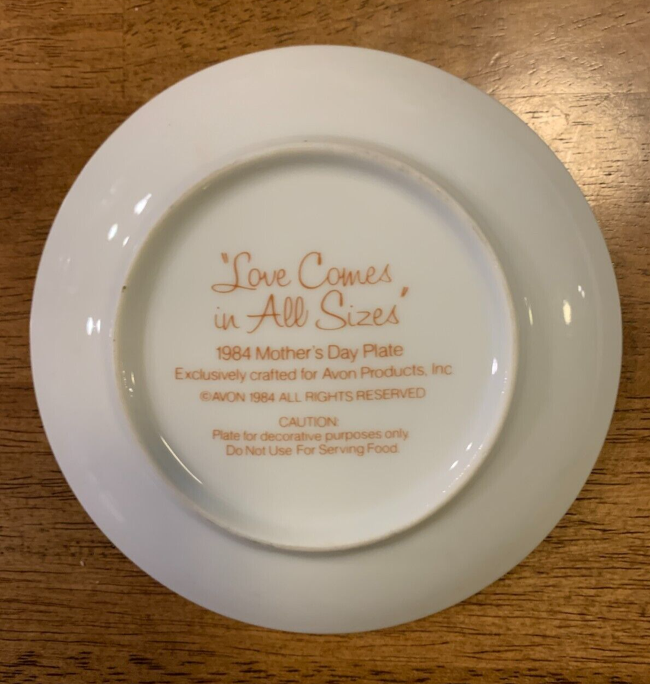 Vintage 1984 MOTHERS DAY PLATE Avon LOVE COMES IN ALL SIZES Collector ...