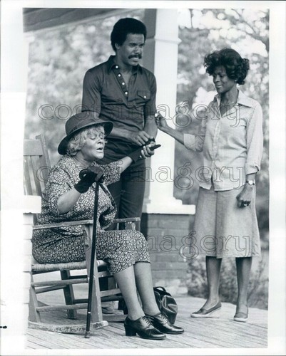 1977 Press Photo Rob Hooks Cicely Tyson Minnie Gentry Old Sweet Song TV ...