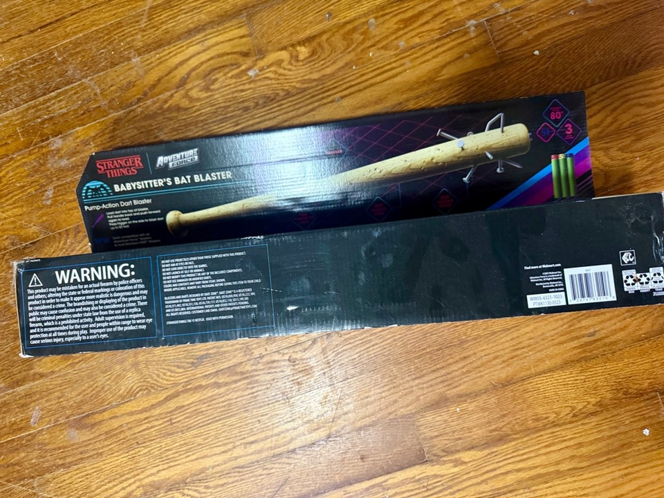 Adventure Force Stranger Things Steve's Babysitter Dart Blaster Bat up ...