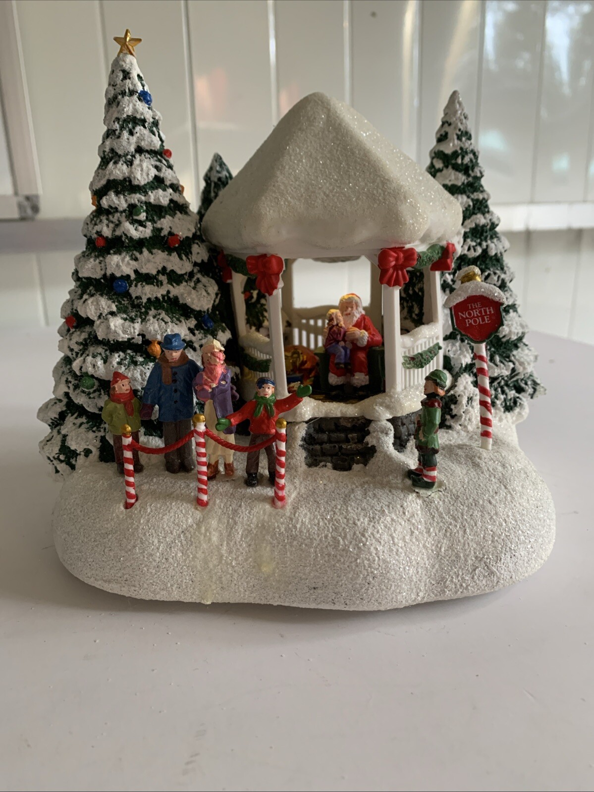 Thomas Kinkade Illuminated St Nicholas Circle Figure Tested Works! | eBay