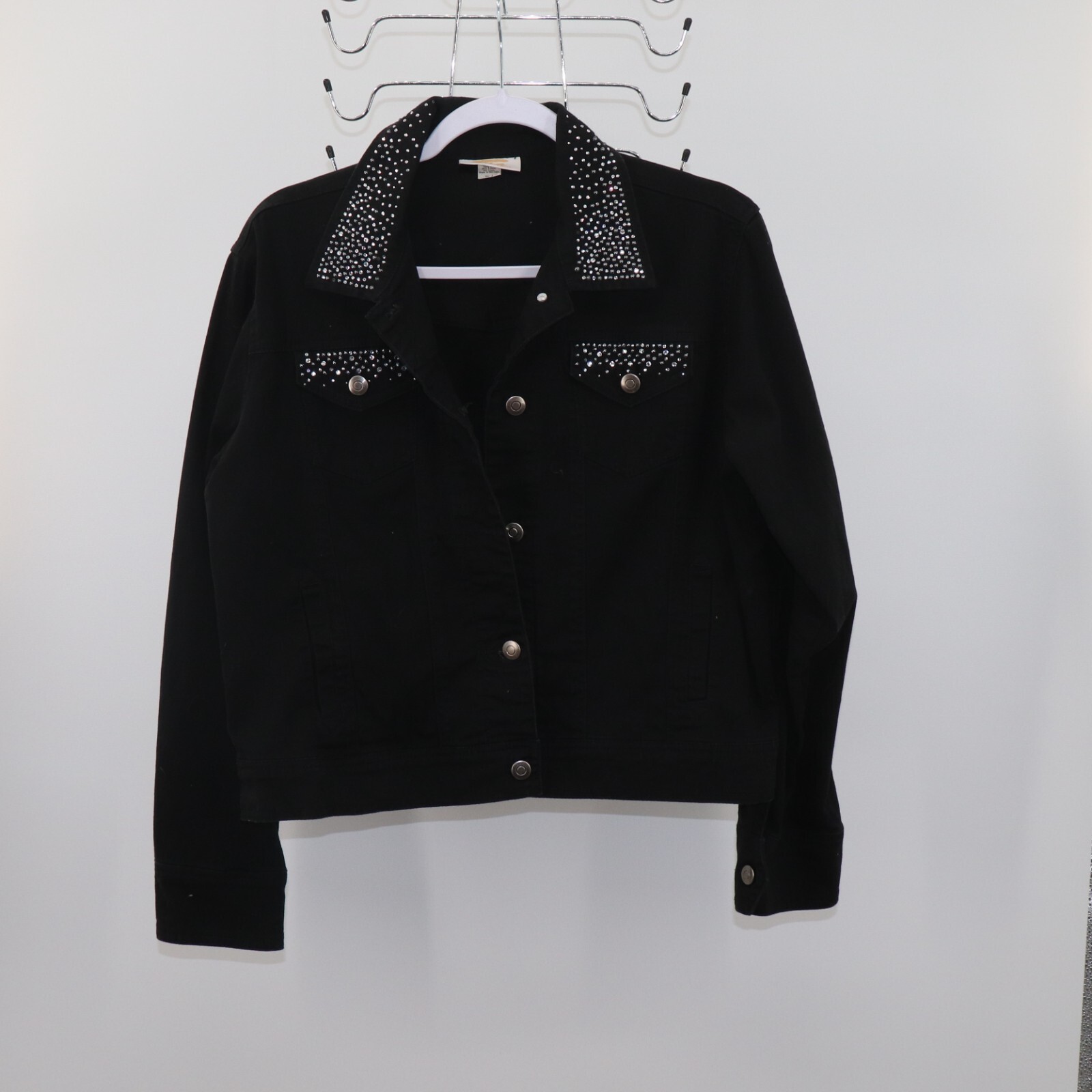 Vintage Tia Black Bedazzled Jacket Size Small - Gem