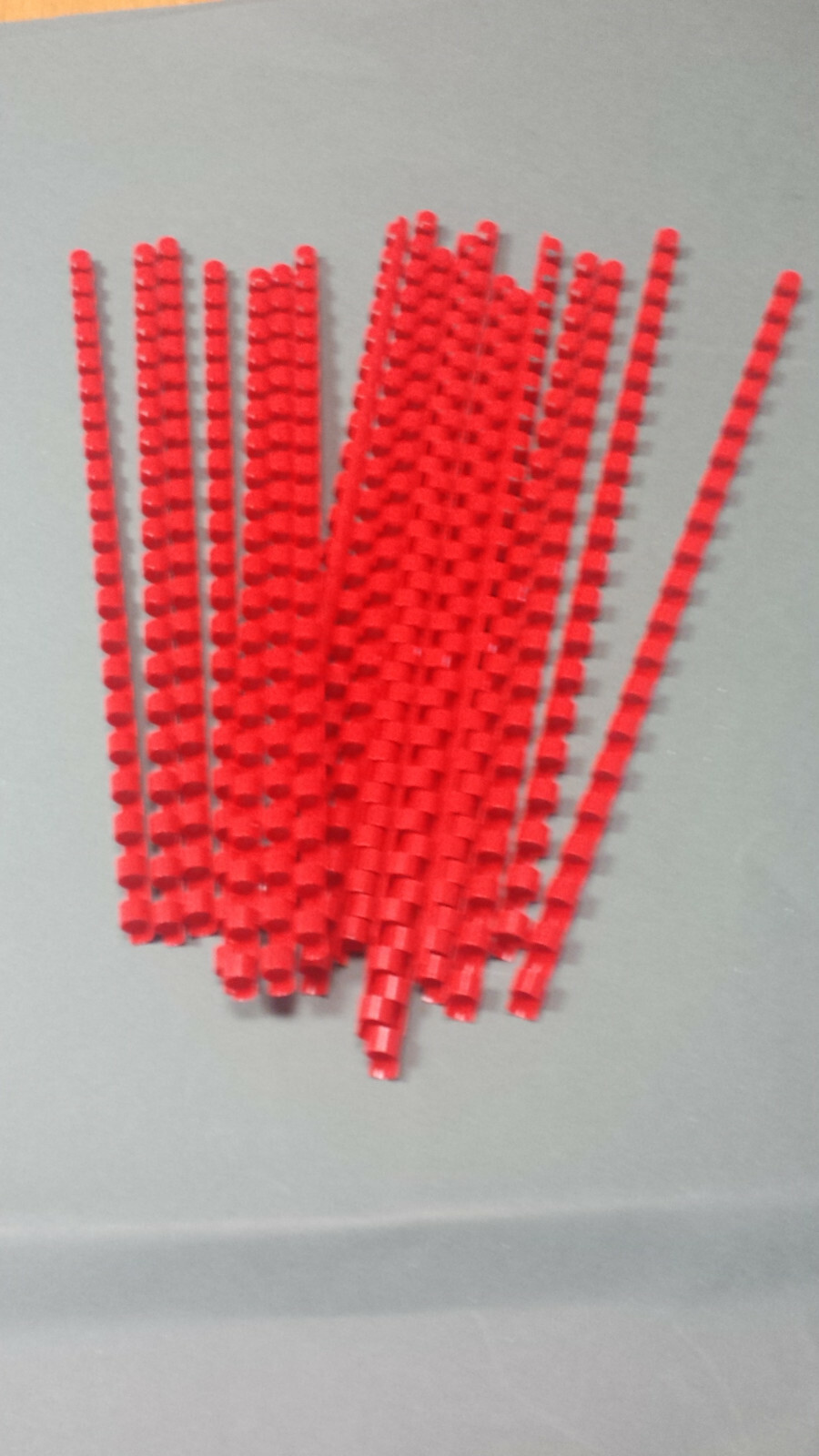 Plastic Binding Combs 10 mm Red A4 21Ring Loop Box of 100 Bind 68 pages ...