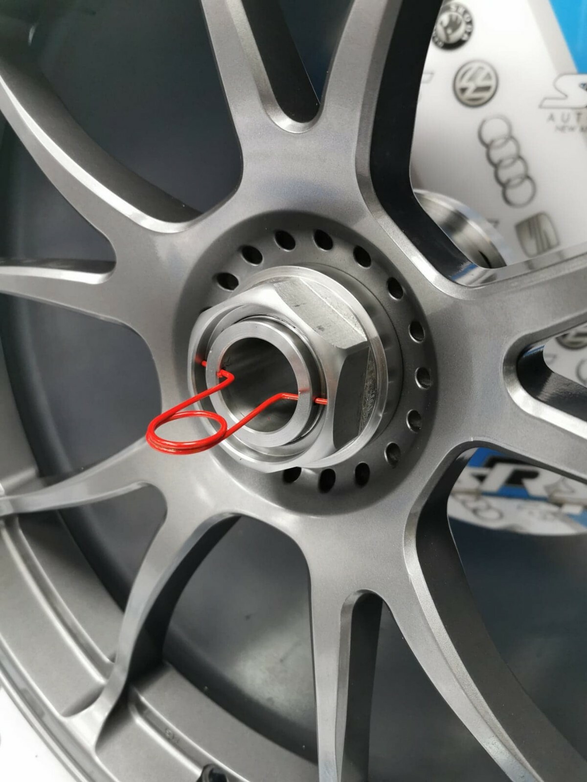 Custom Made Centrelock Adapters - Motorsport BBS Speedline ATS Centre ...