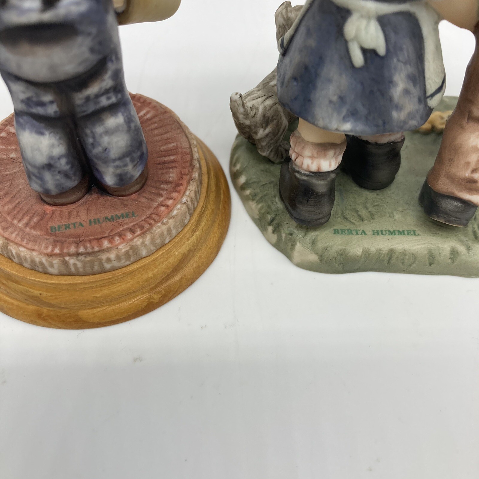 Goebel Berta Hummel Figurines Taking A Walk 2002 God Bless USA Ornament ...