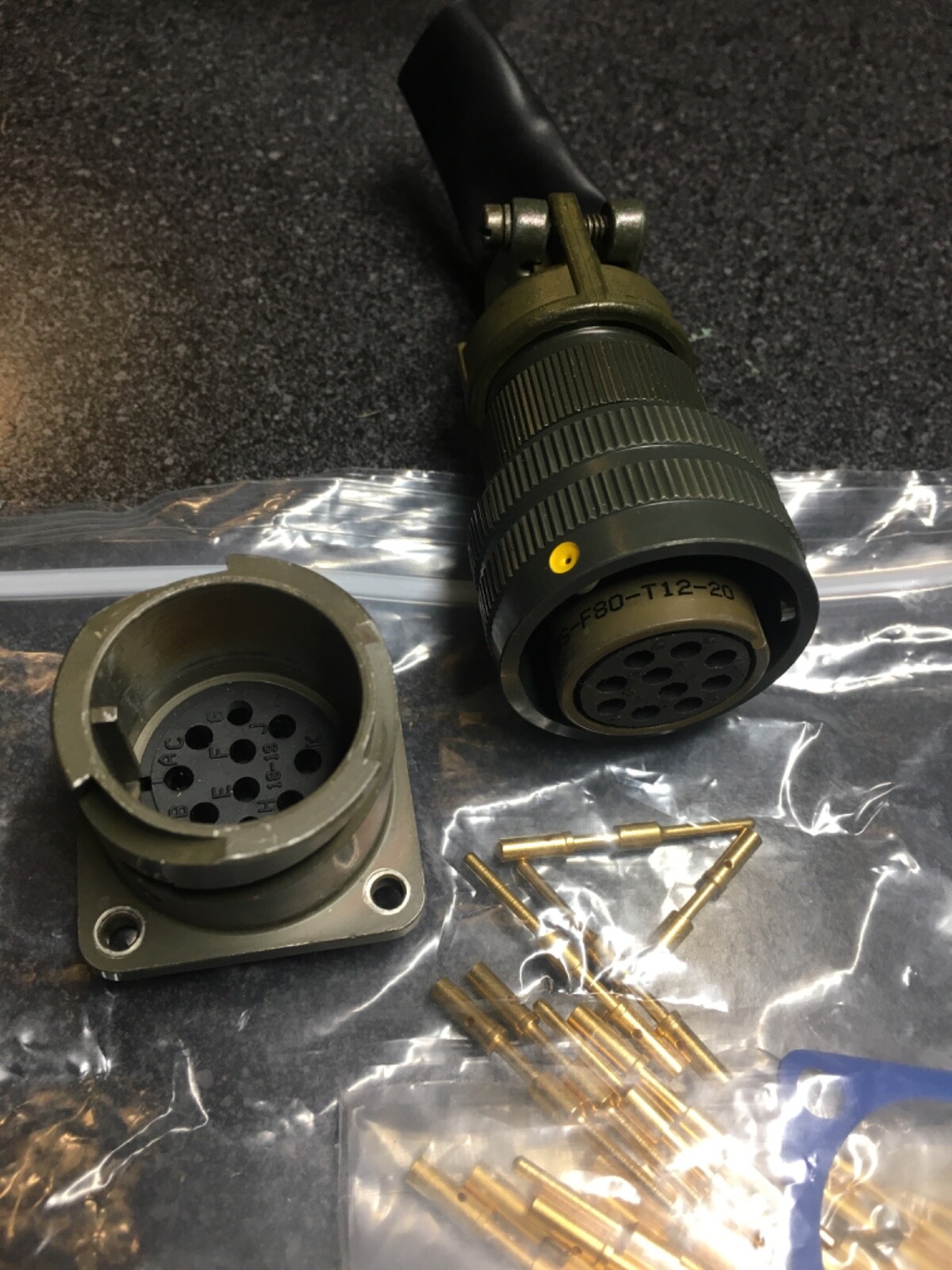 connector veam CIR06F-18-19S-F80-T12-20 mating to cir0fp set | eBay