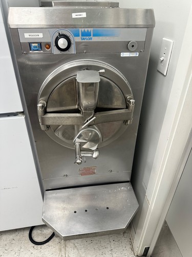 BATCH FREEZER TAYLOR NO.220 | eBay