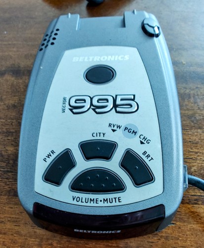Beltronics Vector 995 Radar Detector With Car Cord. No Windshield Mount ...