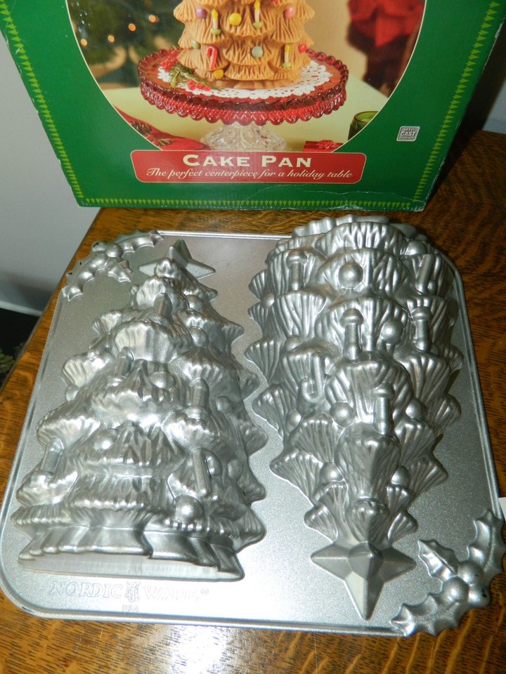 Nordic Ware 3D Holiday Christmas Tree Cake Pan Mold Heavy Duty BNIB | eBay