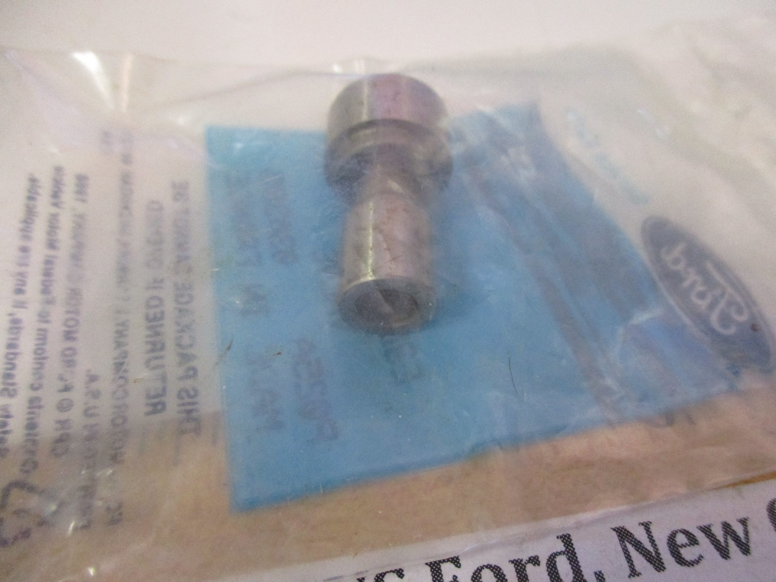 FORD 1987/1989 MUSTANG & OTHERS WITH A4LD TRANS. "VALVE" (GOVERNOR ...