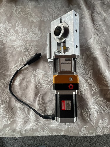 BECKHOFF AS1060-0120 STEPPER MOTOR 5.0 Nm 5.0A 24/50VDC w/PARKER PX23 ...