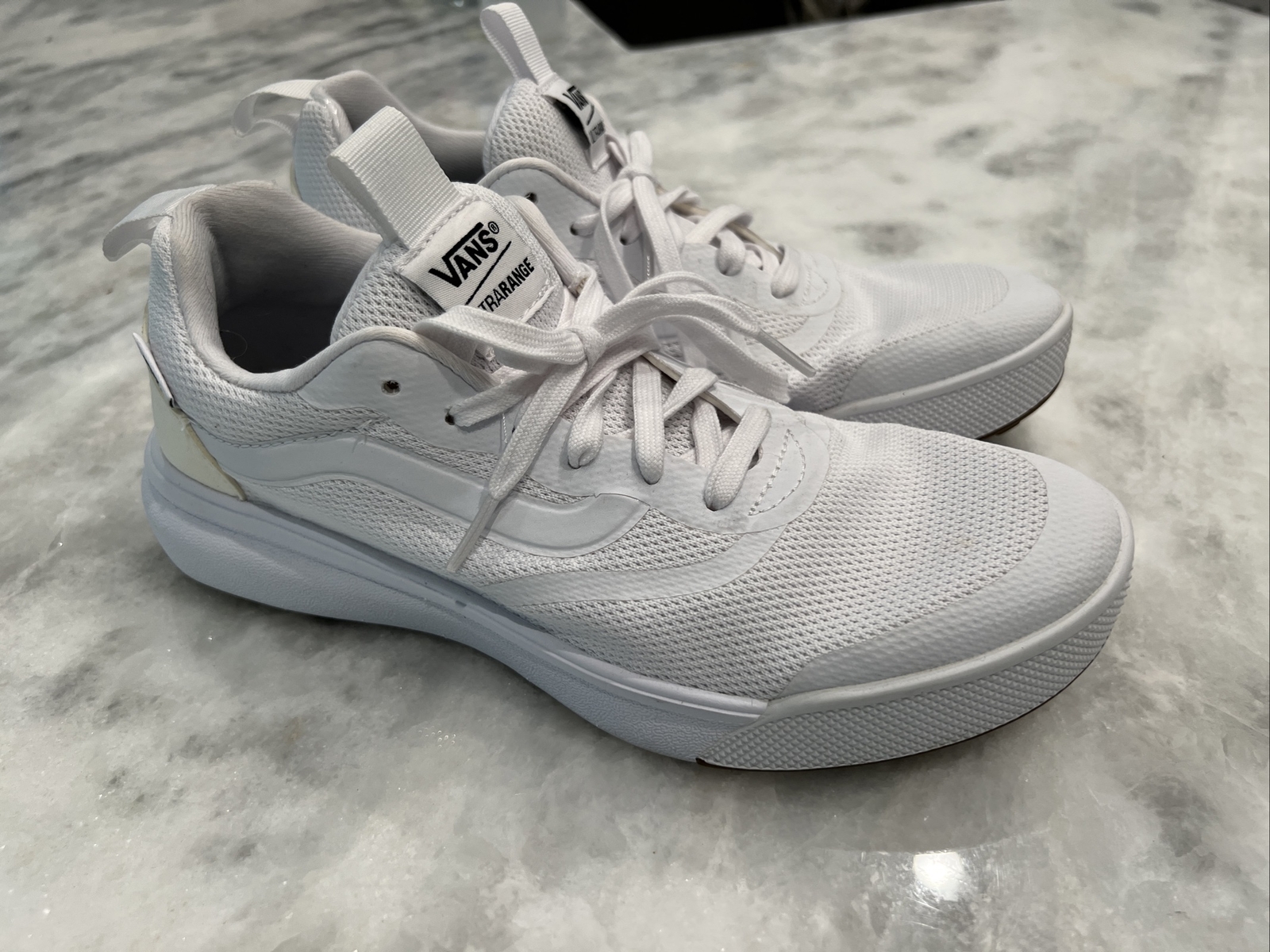 Van’s ultra range White 7.5 Mens - Gem