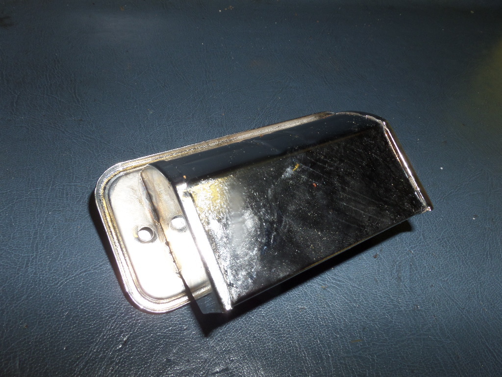 PIPER PA-31-425 PA-31P PRESSURIZED NAVAJO AIRCRAFT ASH TRAY ASSY A | eBay