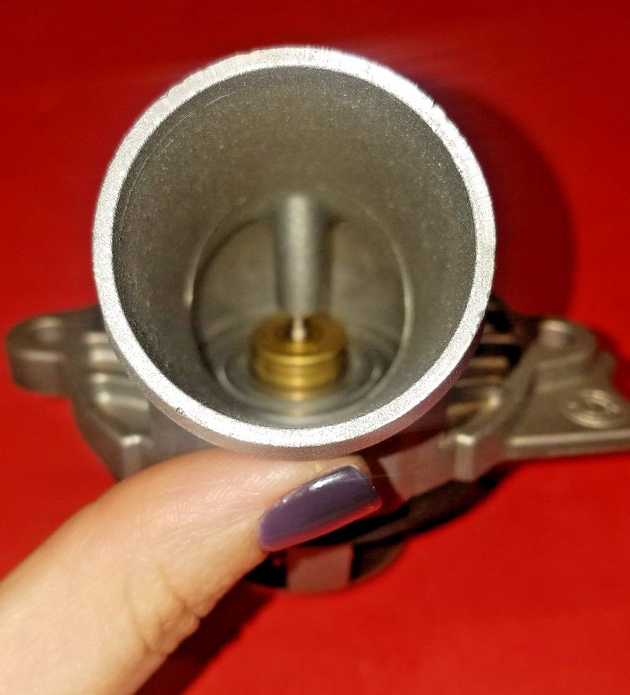 Mercedes / Chrysler Engine Coolant Thermostat Assembly GENUINE ...