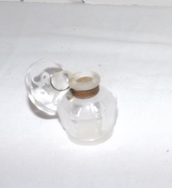 Vintage NETTIE ROSENSTEIN Tianne Miniature Glass 1/4-Oz Perfume Bottle ...