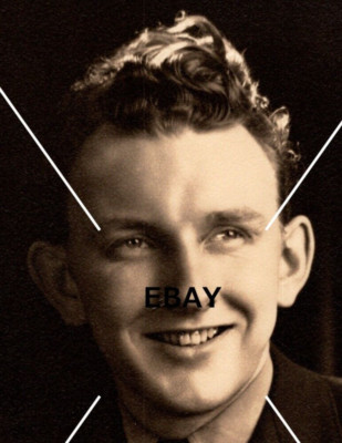 1940s Photo WW2 Handsome US Army Bombardier Officer Roy F Davidson BW ...