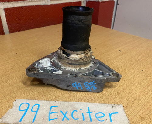 97-99 YAMAHA EXCITER 270 1200 NPV DRIVE SHAFT BEARING HOUSING 62G-45331 ...