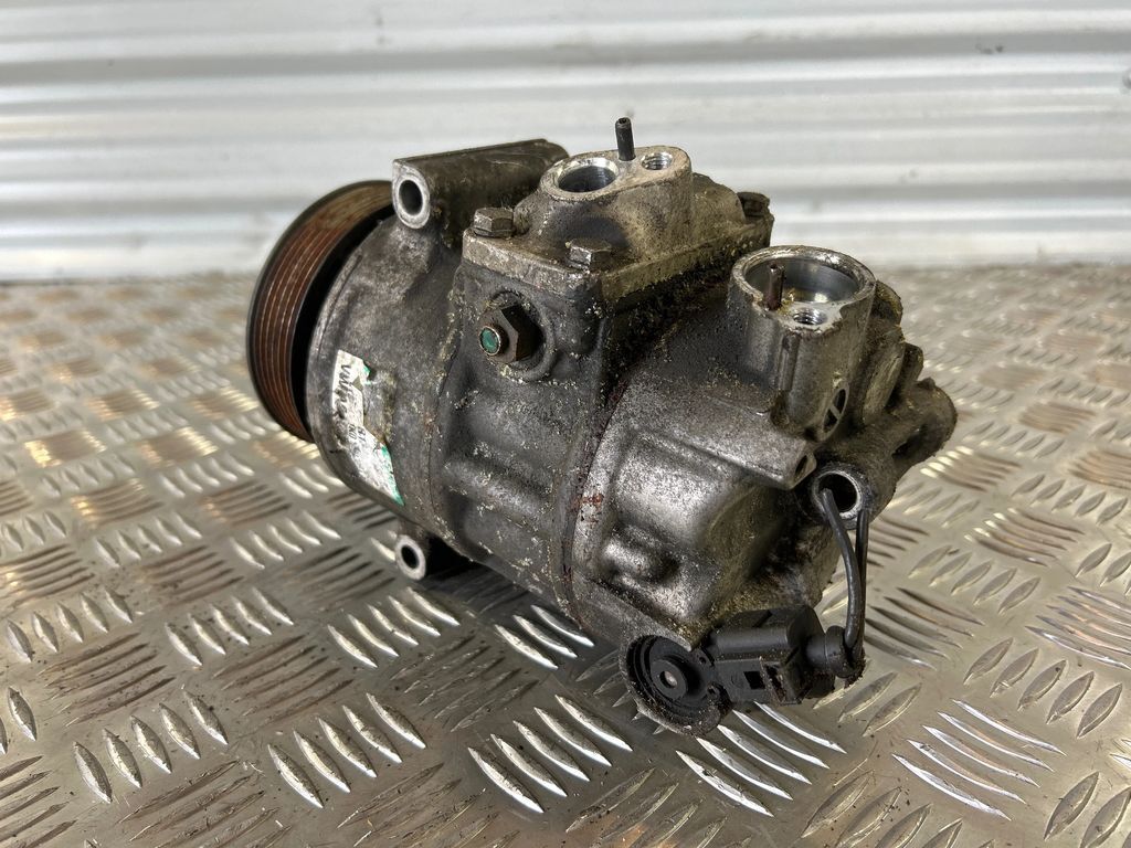 Volkswagen Touran I 2009 air con AC compressor pump 1k0820803s Diesel ...