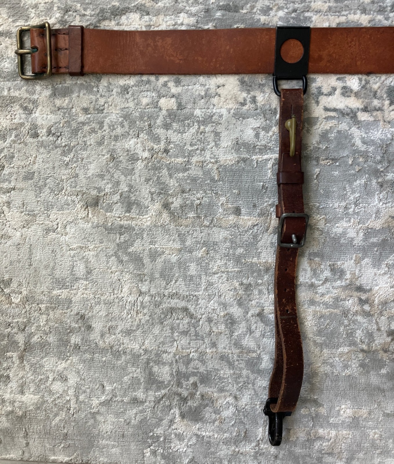 ARMY ENLISTED MAN’S AND WARRANT OFFICER’S BELT WITH ADJUSTABLLE SWORD ...
