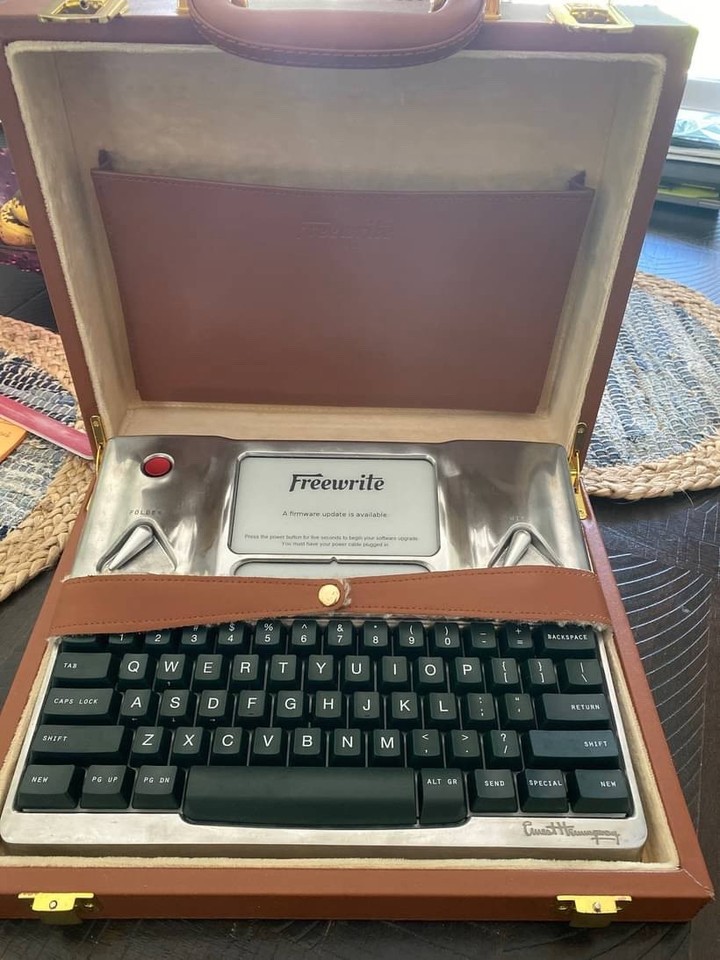 Freewrite Hemingway Portable Smart Typewriter with leather case | eBay