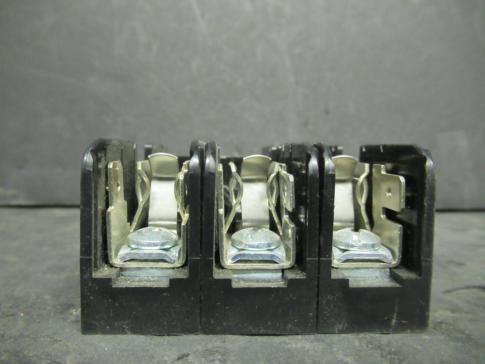 (2) LITTELFUSE FUSE LUG SET L60030C3PQ 600 VOLTS 30 AMP **WARRANTY ...