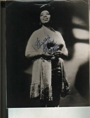 Dakota Staton Autographed 7x9 Photo American Jazz Vocalist D.07 | eBay
