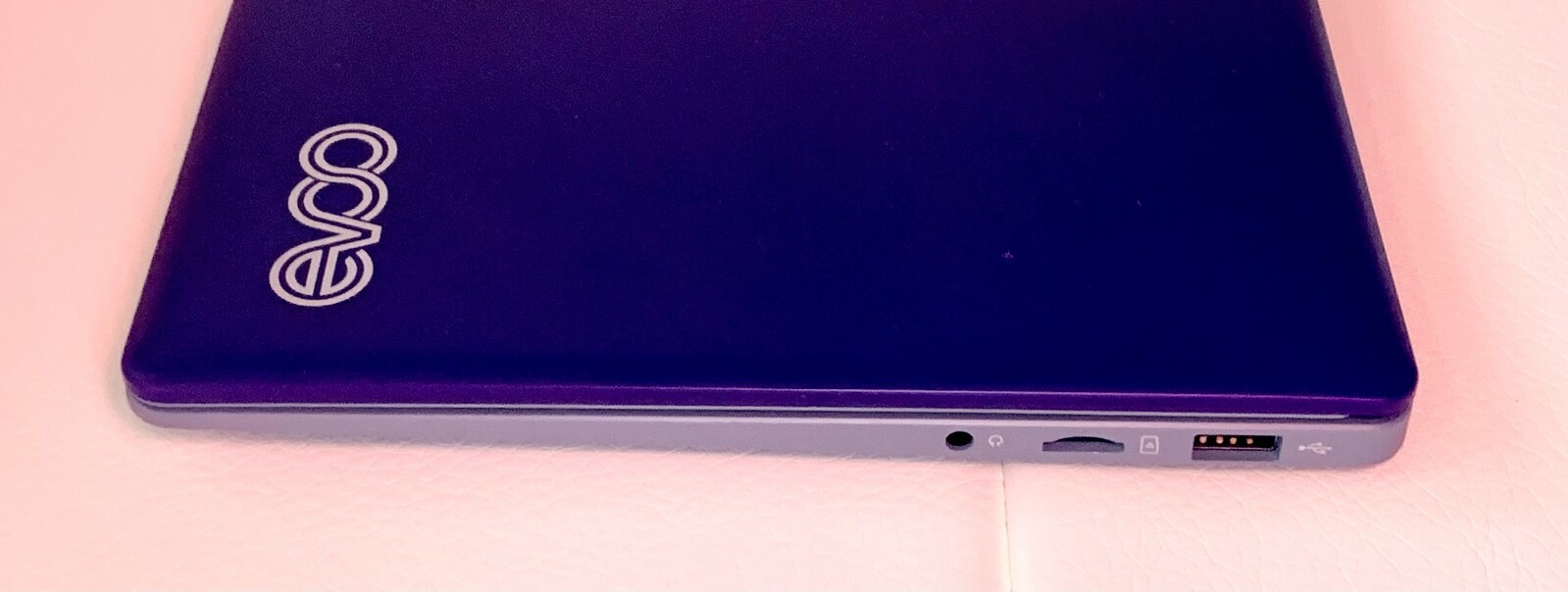 Evoo Windows 11/10 Dual Boot Ultra Slim 11.6" 64GB/256GB SSD; 4GB RAM ...