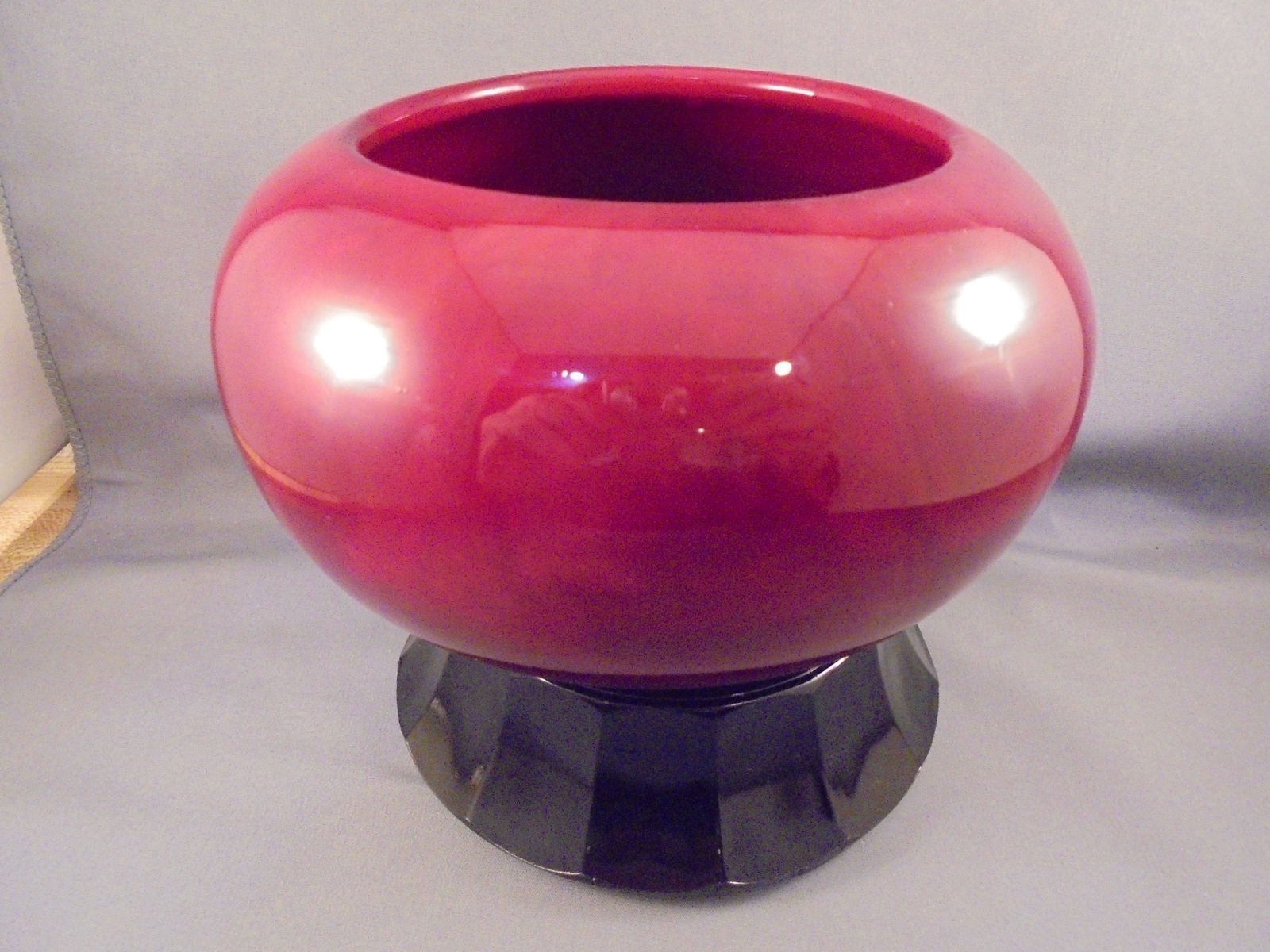 Antique Vintage Fenton Glass Mandarin Red Bowl Vase on Black Glass ...