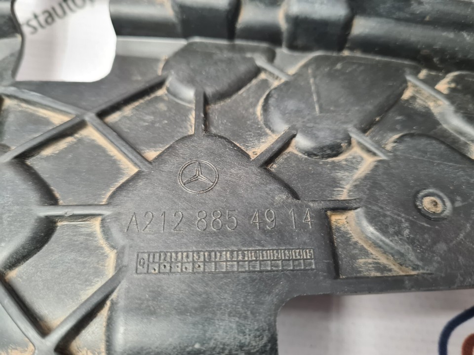 Original Mercedes W212 E-Klasse Halter hinten links Auspuffhalter ...