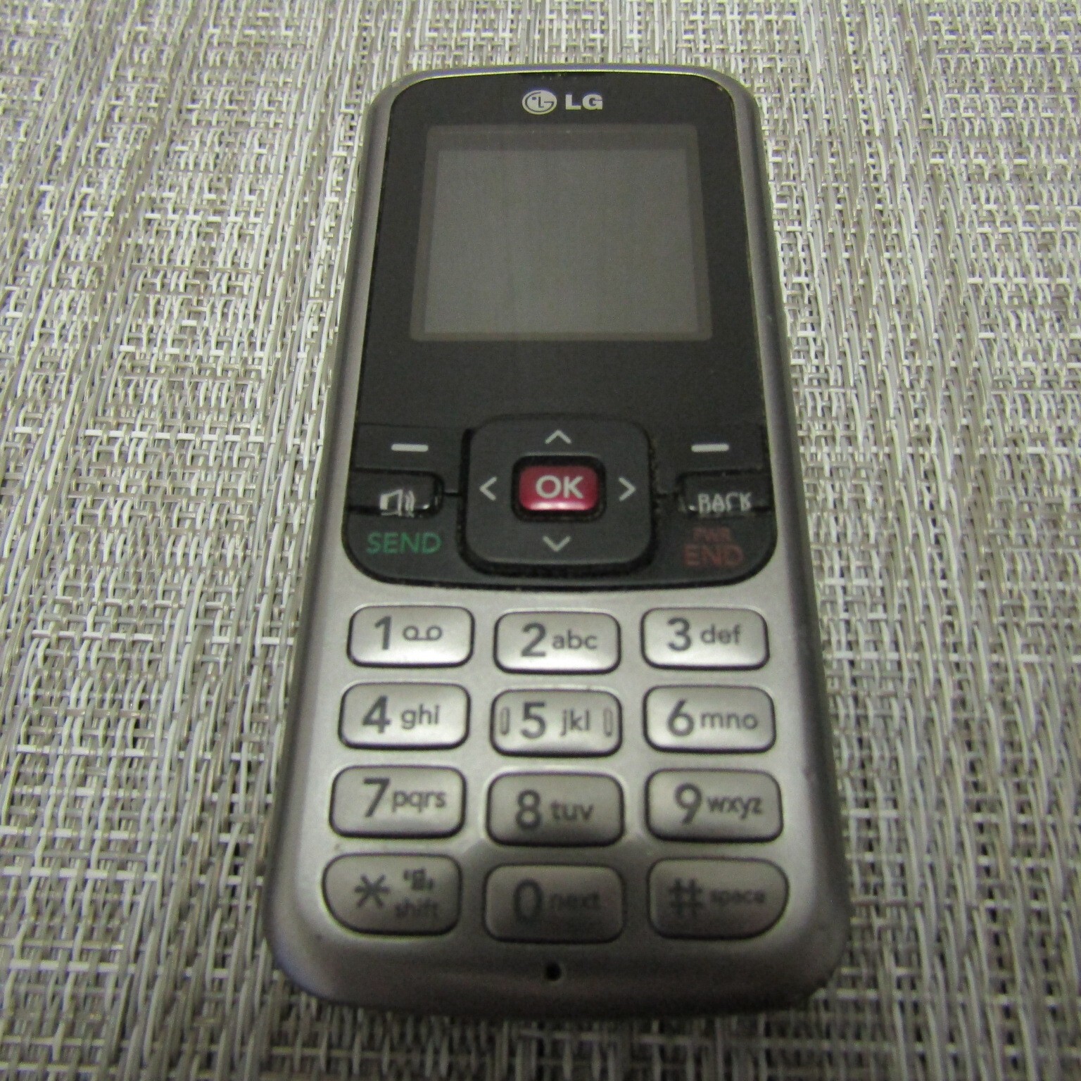 LG 100C (UNKNOWN CARRIER) CLEAN ESN, UNTESTED, PLEASE READ!! 56579 | eBay