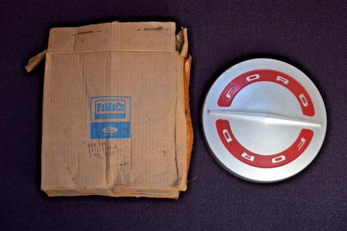 1966 Ford truck pickup F100 hubcap NOS 66 F-100 pick-up p.u. pu trk tr ...