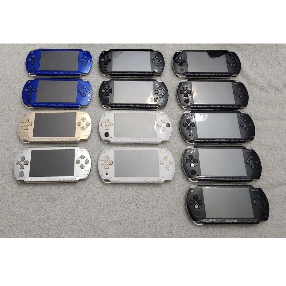 Lot of 13 Broken or Damaged Sony PSP PlayStation 1000 Handheld Consoles ...