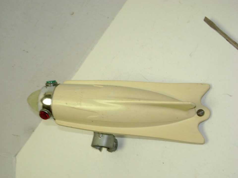 NOS Vintage DELTA Stratolite Model BICYCLE Torpedo Light With ...