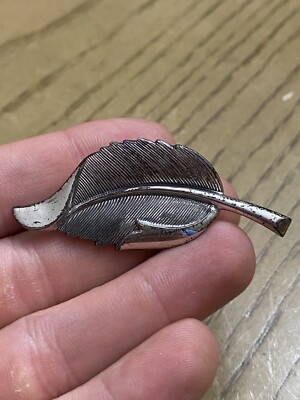 Beautiful Vintage BEAU STERLING Signed 925 Textured LEAF Shape Pin ...