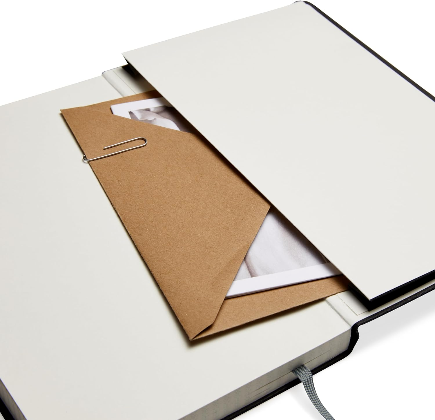 Basics Classic Notebook, 240 Pages, Hardcover 12.7 x 20.96-cm, Line ...