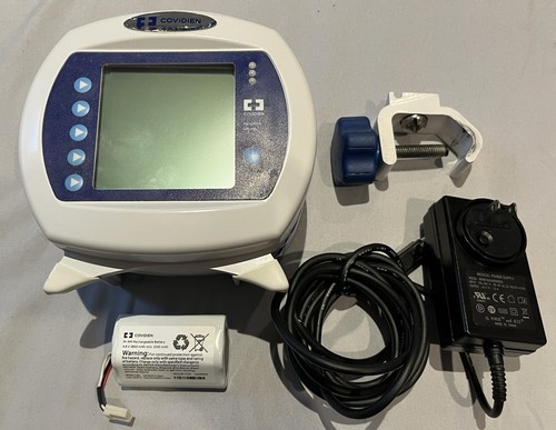 Covidien Kangaroo Epump w/Power Cord, Pole Clamp & Rechargeable Battery ...