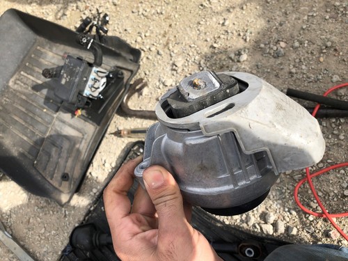 (2014-2018) BMW F80 LCI F82 F83 M3 M4 Engine motor mount RIGHT ...