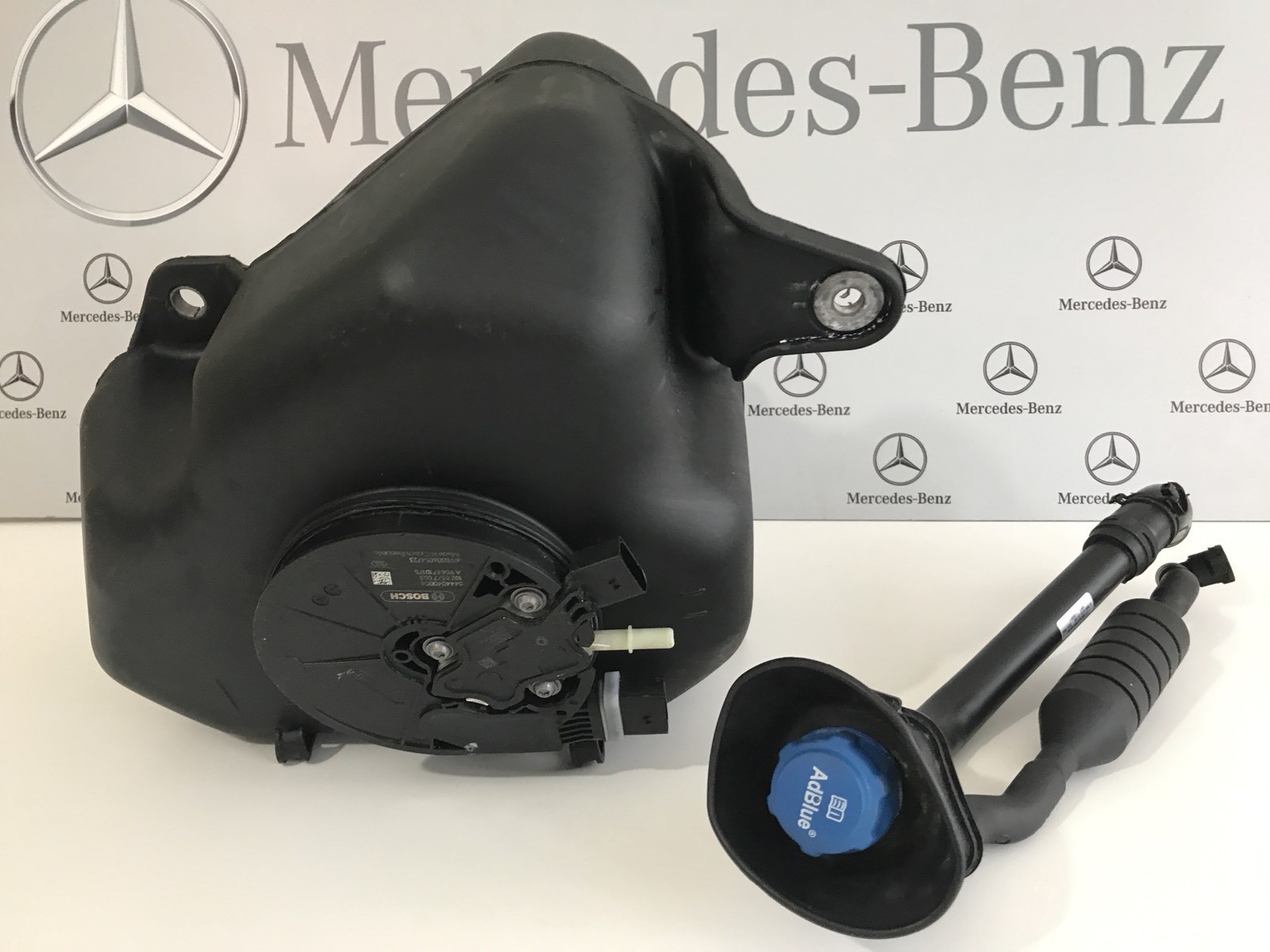 Mercedes Sprinter AdBlue Tank and Pipe P/N A9064701700 & A9064701520 ...