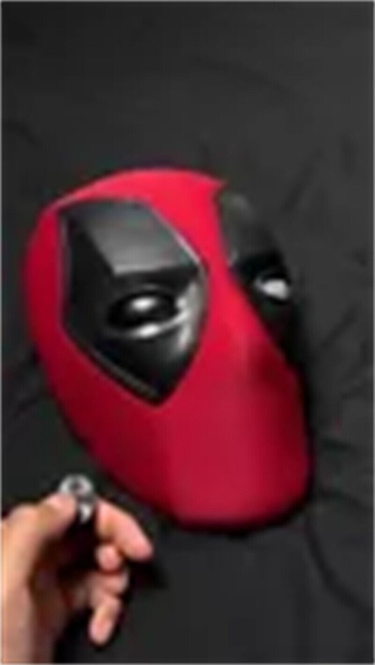 Deadpool Marvel Electric Remote Control Blinking Light Mask Collectible ...