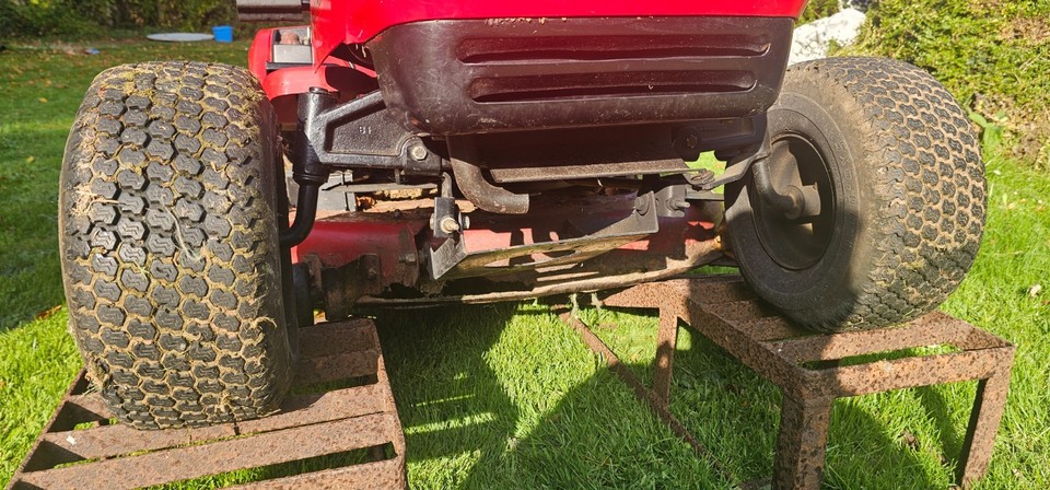 2009 Toro Wheel Horse XL380H Ride-On Mower – Good Runner | eBay UK